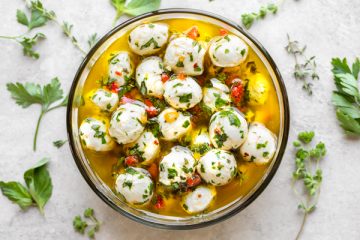 Marinated Mozzarella Balls | TheCozy Apron